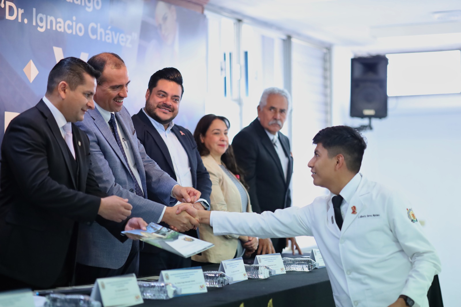 SALUD | SSM reconoce labor del personal médico con los michoacanos
